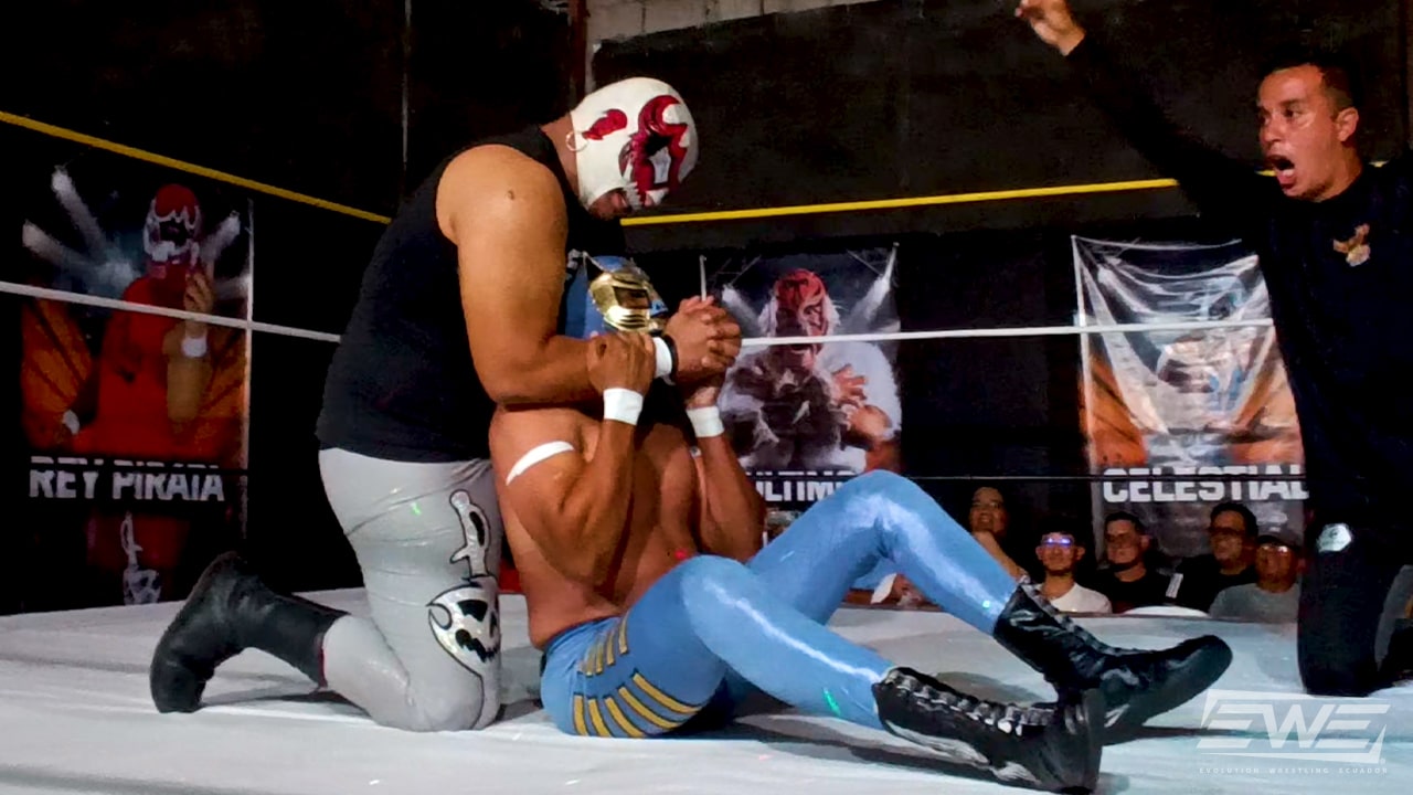 Rey Pirata: Expansión y Profesionalismo – EWE Lucha Libre